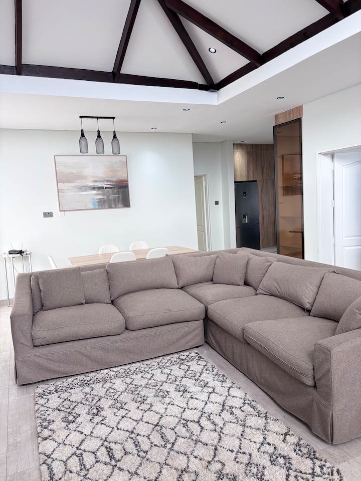 Effortless Elegance: Your Private 5-star Retreat - Zimbabwe