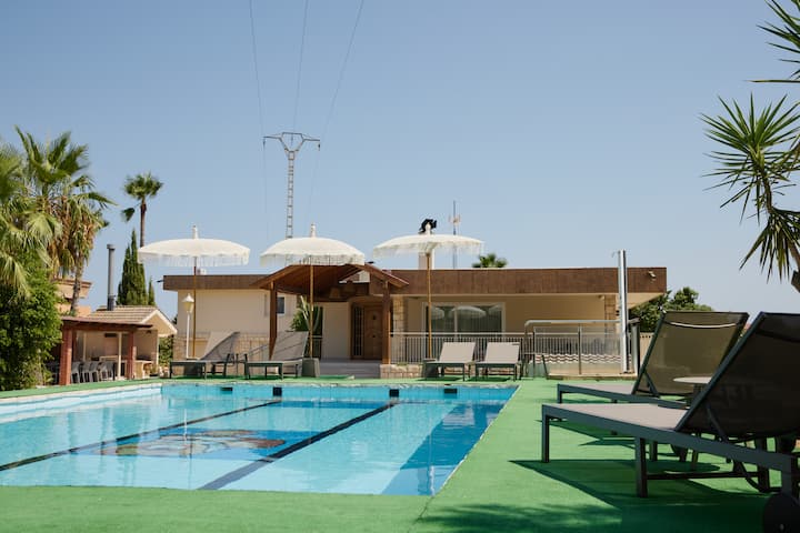 Mediterranean Seasons Sensation Villa - Alicante