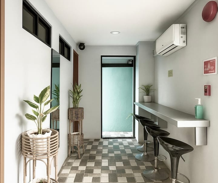 Msg Barkada Group Express Traveler Place - Puerto Princesa