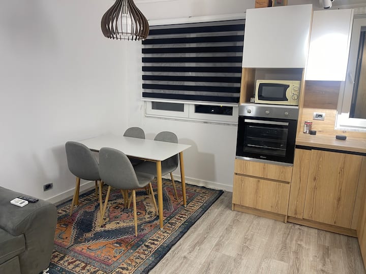 Redi Airbnb - Elbasan