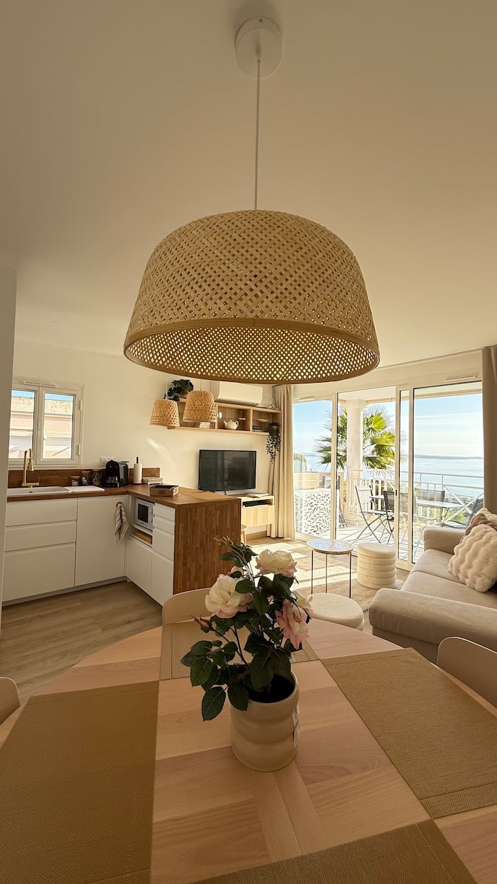 Casamia Cannes – Vue Mer D'exception Piscine Plage - Cannes