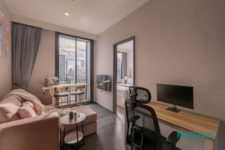 The Edge Sukhumvit 23 | Steps To Soi Cowboy Nights - Bangkok