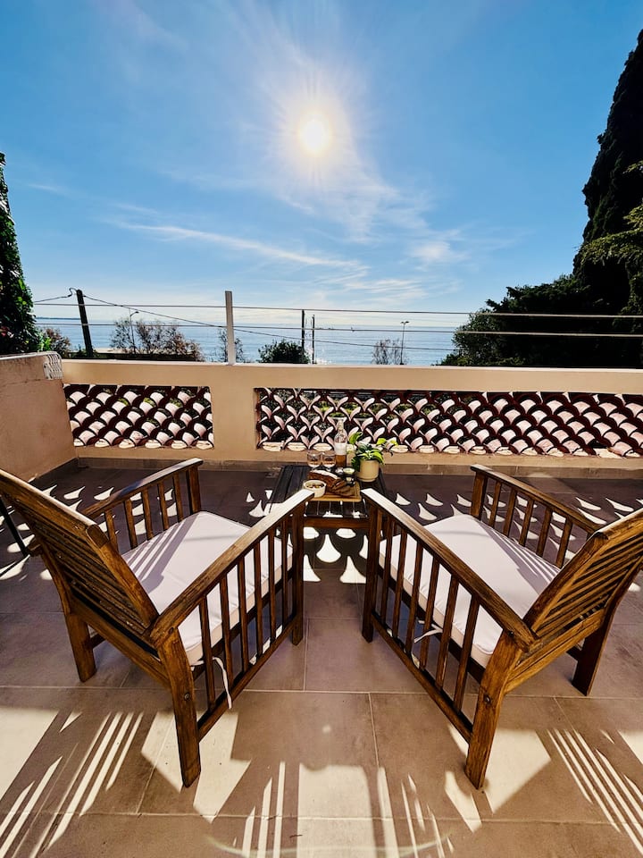 Cannes - Vue Mer Spectaculaire - Parking - Cannes