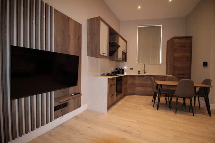 Modern 2-bedroom, 2-bathroom Duplex With Parking - Londres
