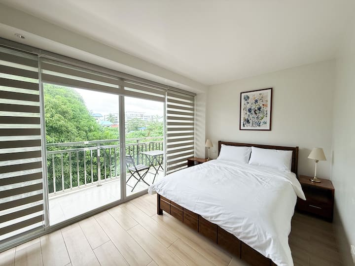 Double Room With Balcony | Cozy & Calm Stay | 303 - Kalibo