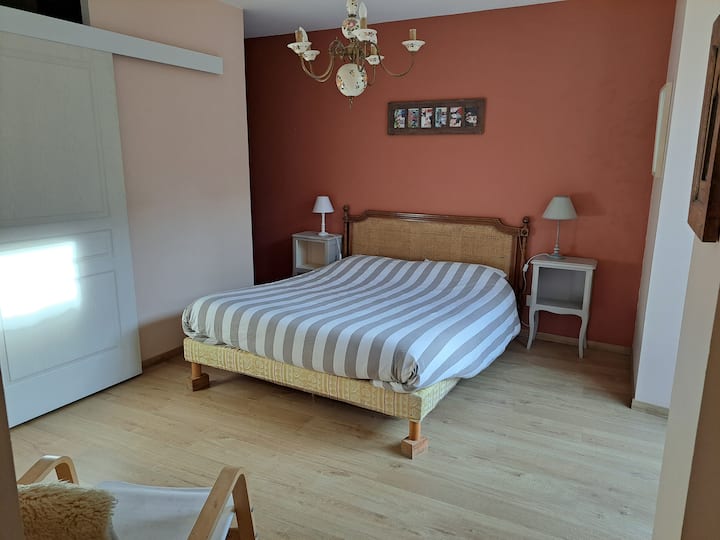 Chambre Au Sein D'une Maison à La Montagne - Les Adrets