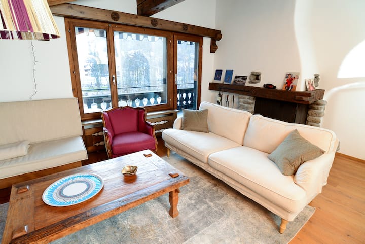 Charming 3-bedroom Top-floor Apartment In Klosters - Klosters-Serneus