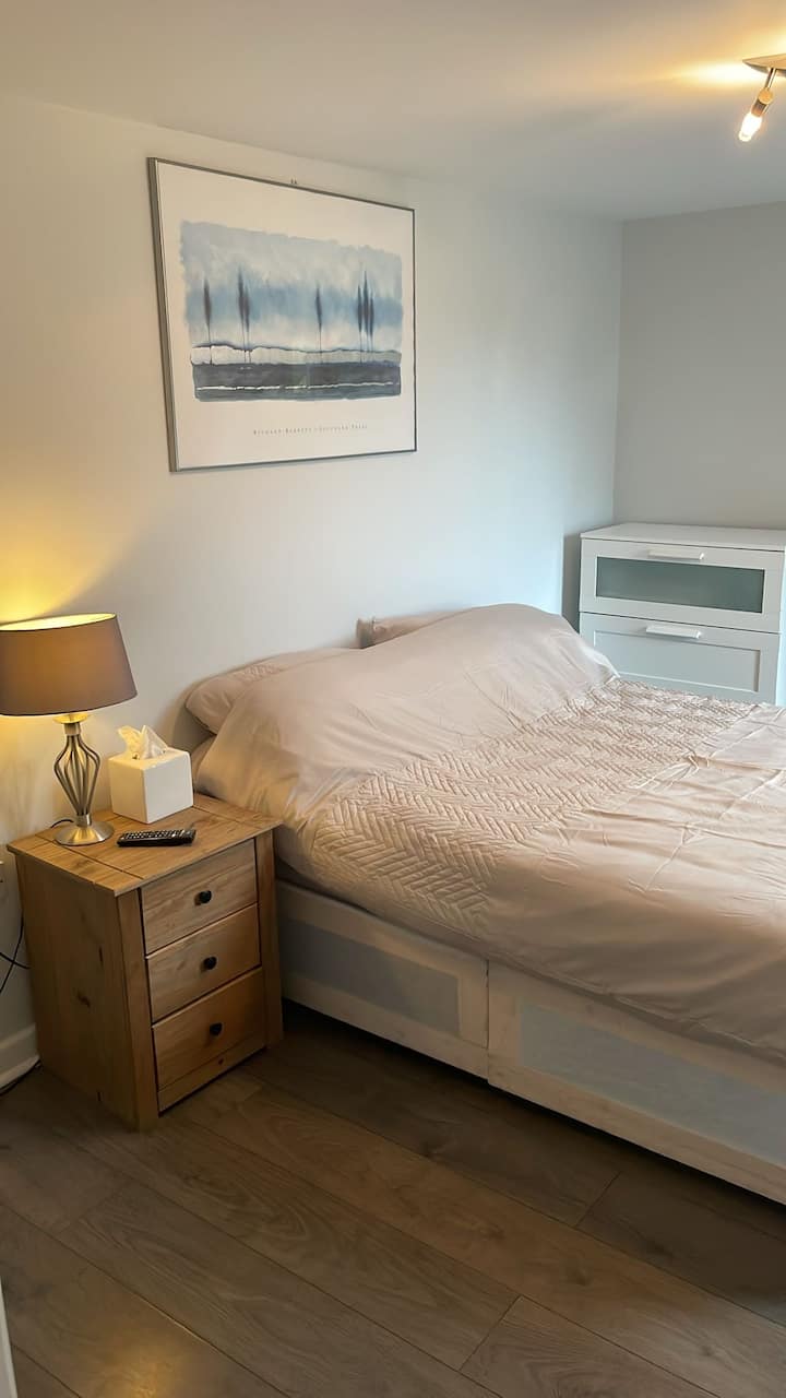 Room In The Countryside Close To Stansted Airport. - Aeropuerto de Londres Stansted (STN)