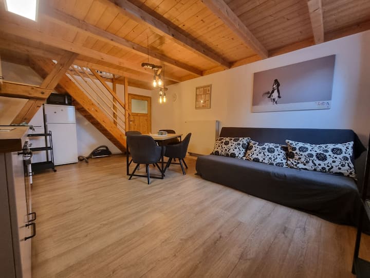 Ferienwohnung "Regenbogen" Pferdeparadies Reitzeit - Münsingen