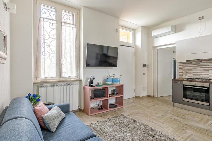 Milano Malpensa 2' | White Suite | A/c +Wifi +Park - Aéroport de Milan Malpensa (MXP)