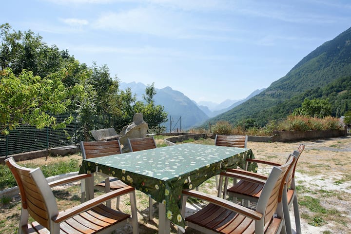 Gentiane - Grust, Vue Panoramique - Cauterets