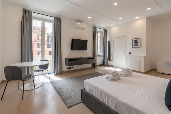 San Giovanni Romantic Suite Con Jacuzzi - Rzym, Włochy