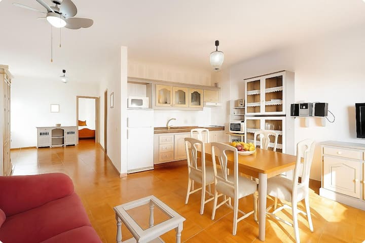 Casa De 2 Habitaciones En Timijiraque - El Hierro