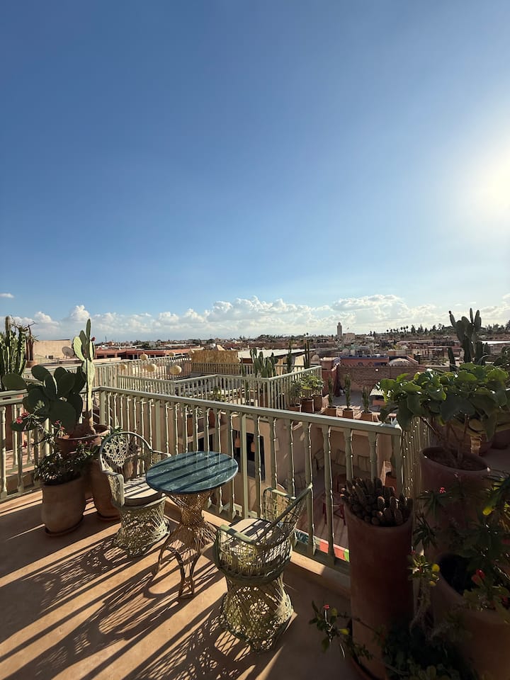 Appart Riad : Appart 4 Chambres + Petit Déjeuner - Marrakesh