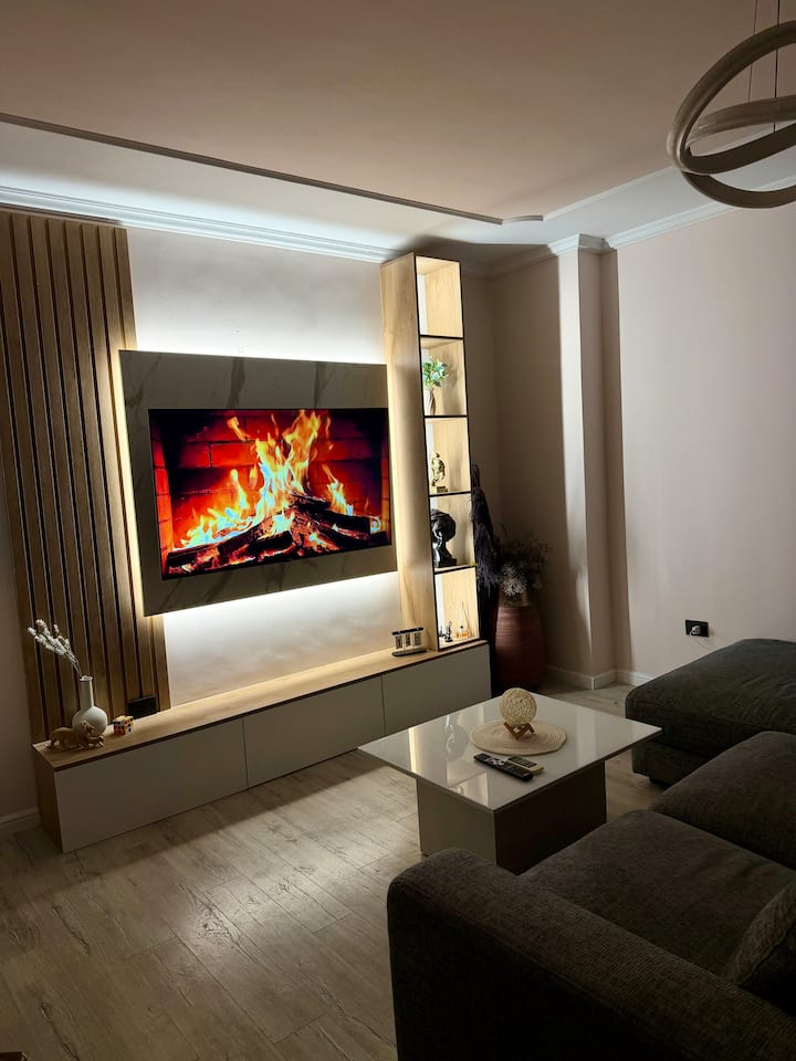 Where Luxury Meets Comfort #3 - 地拉那