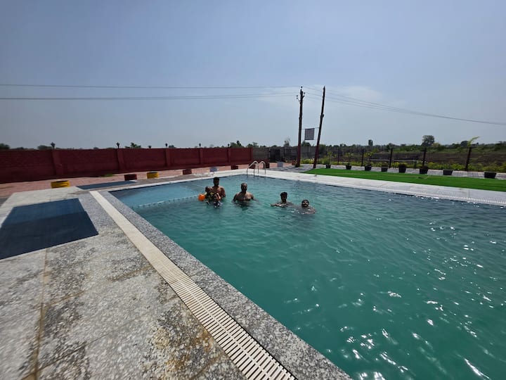 H S N Green Farms - Bhopal