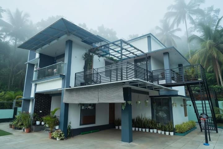 Hill Dew Homestay Wayanad - Kerala
