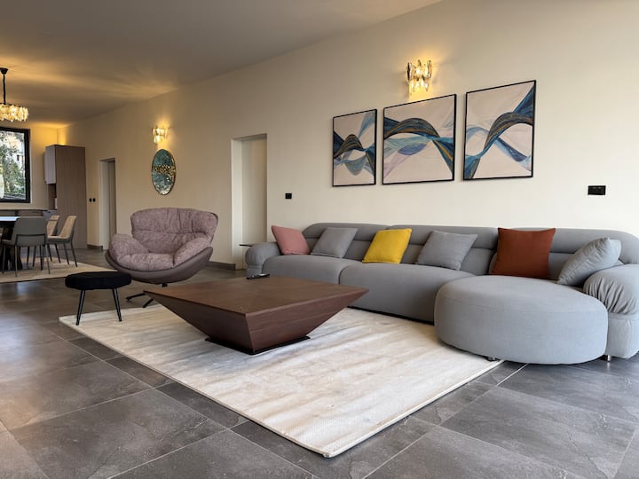 Elegant 3br Apartment Overlooking Addis Skyline-1b - Addis Ababa
