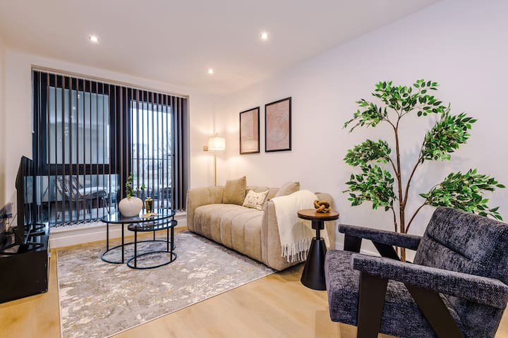 Sleek City Stay 2 Bed Apt Free Parking And Terrace - Leeds