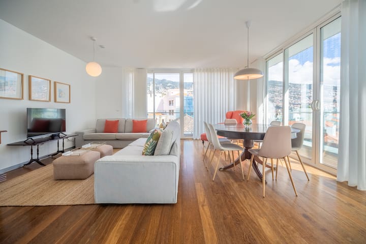 The Plaza Apartment - Funchal
