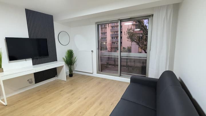 Cozy Studio Near La Défense Neuilly Levallois - Courbevoie