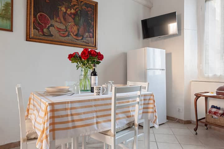 Seaside Holiday Inn [Free Parking] - Livorno