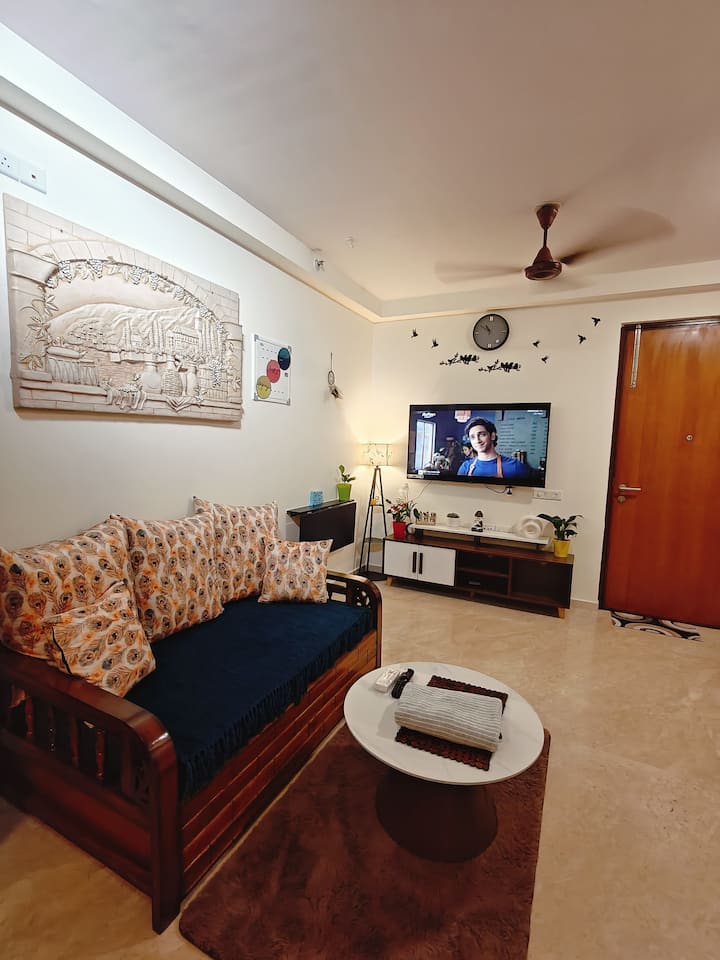 Dream Studio %4 Pax @ Hiranandani Estate -The Walk - Thane