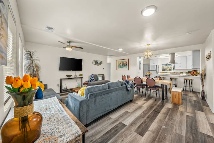Blue Door’s Residence – Between Disney & Tampa - Lakeland, FL