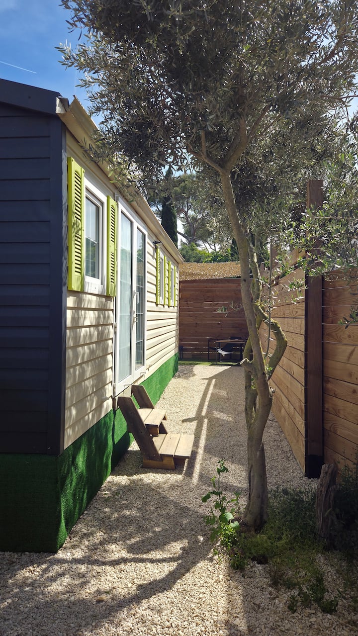 Bungalow Privé • Calme • Clim • Parking Sécurisé - Marignane