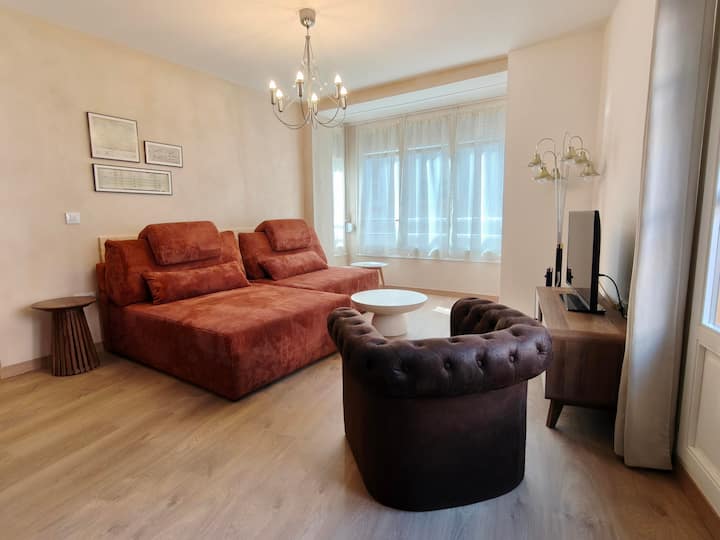 La Modernidad Del Casco By Alogest - Zaragoza