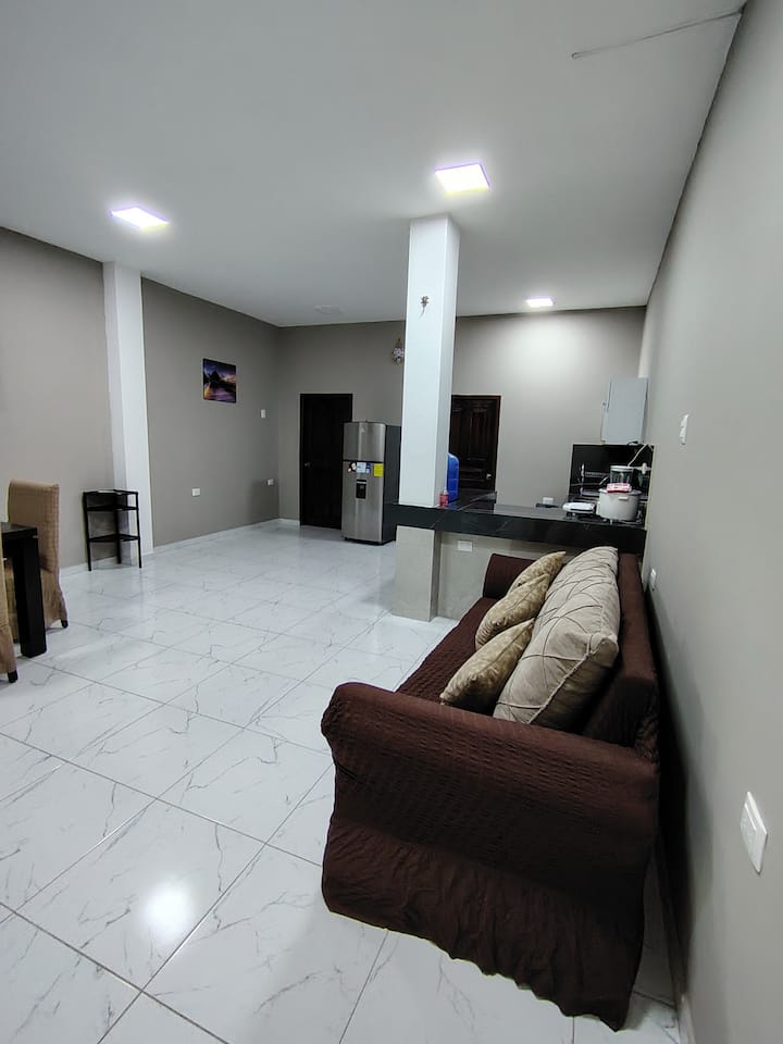 Alojamiento Familiar Y Acogedor En Villamil Playas - Playas