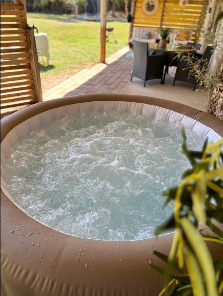 Tiny Suite Jacuzzi Romantique En Camargue - Camargue