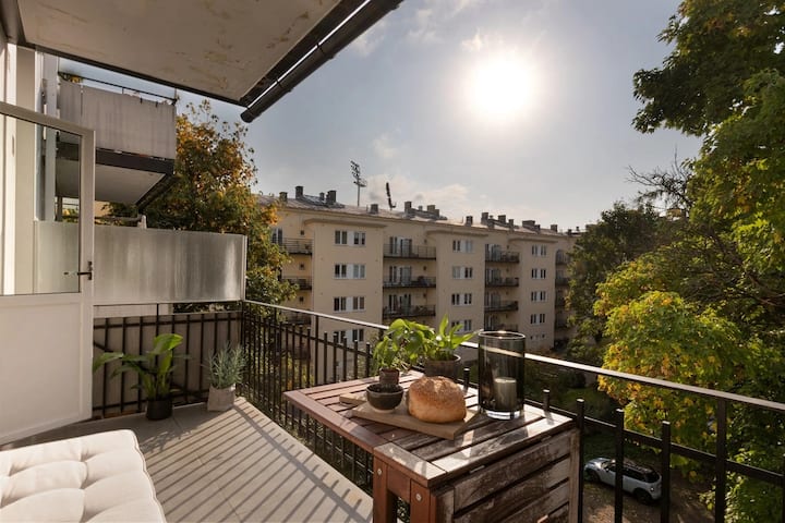 Sentral Og Solrik Leilighet På Bislett - Oslo