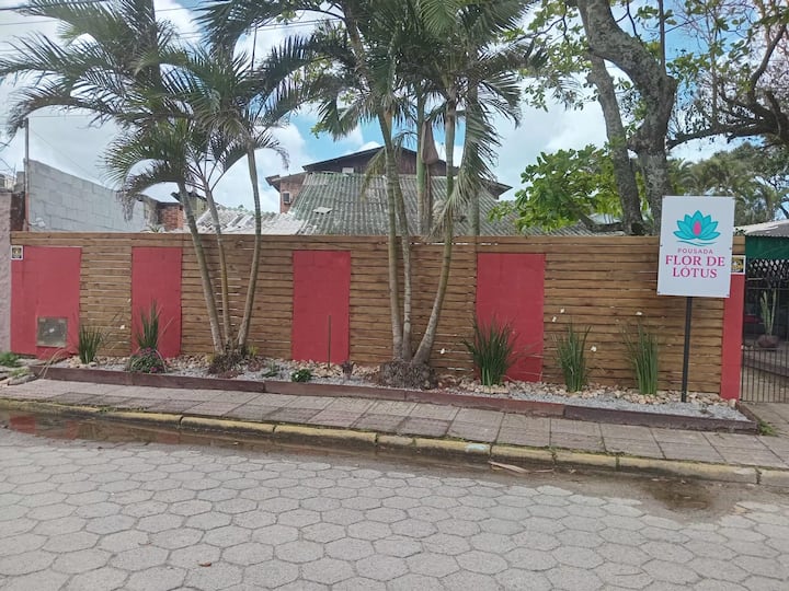 Pousada. 50mts Da Praia - Florianópolis