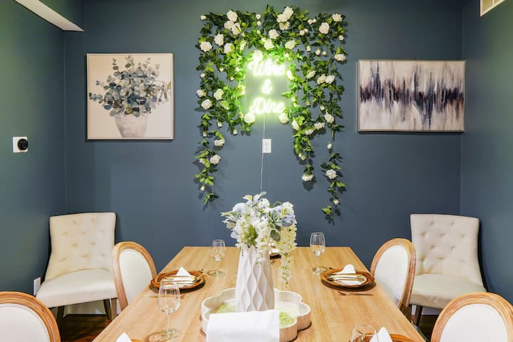 Chic Cabin Oasis-bar-game Room-firepit-prime Spot - Cincinnati