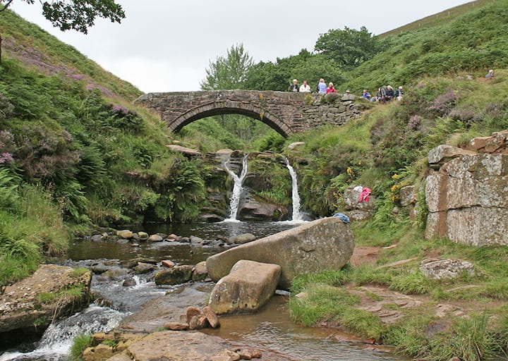 Peak District Getaway In Picturesque Stone Village - 메이클즈필드