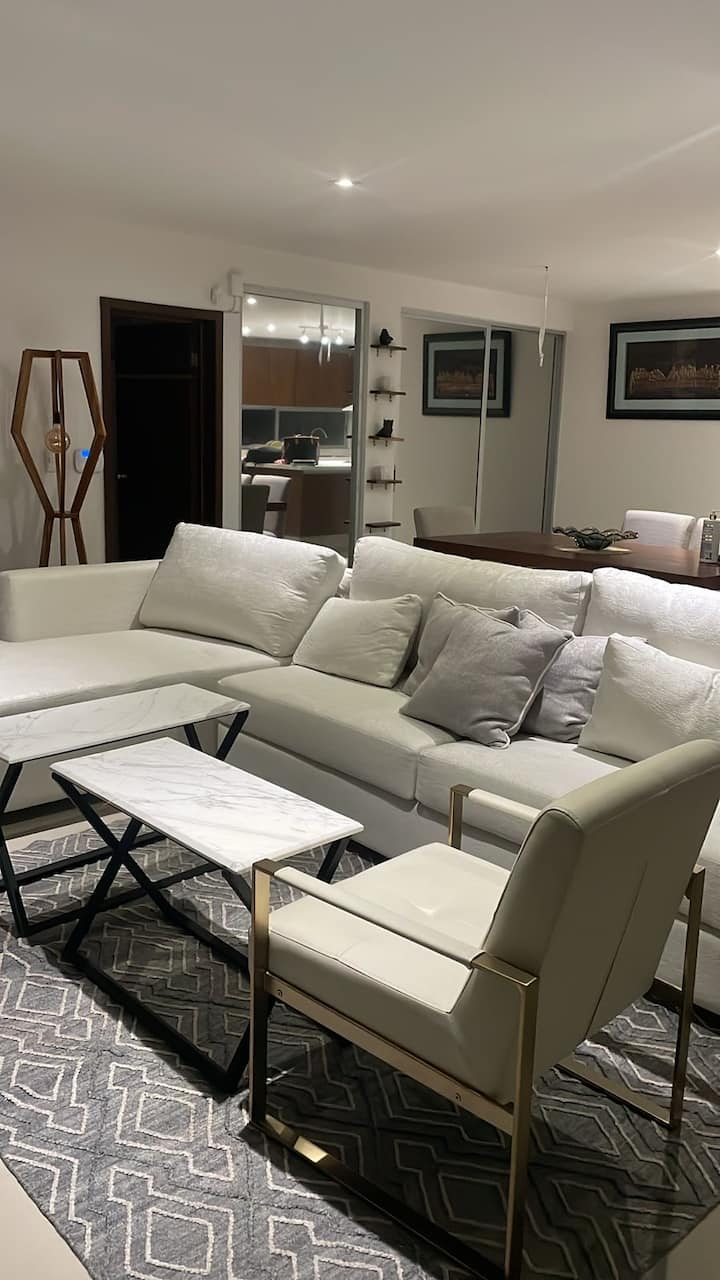 Modern And Elegant 5-bedroom Home In Atlixco - Atlixco