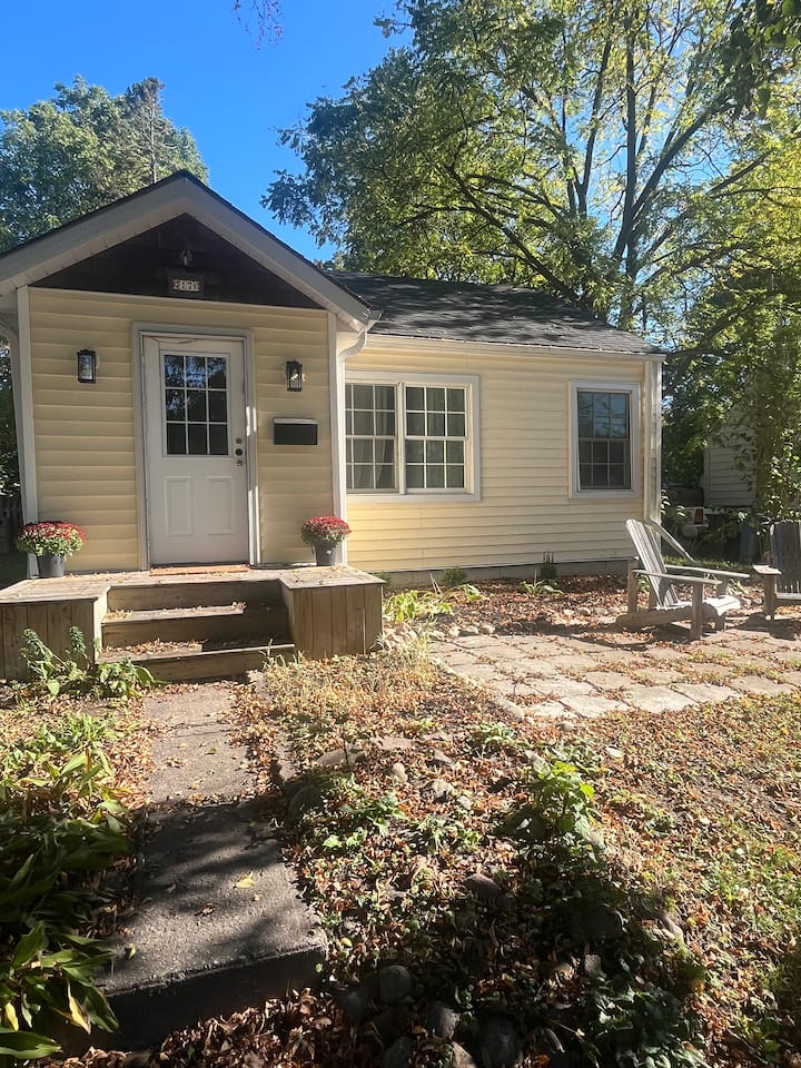 2 Bed 1 Bath House - Guelph