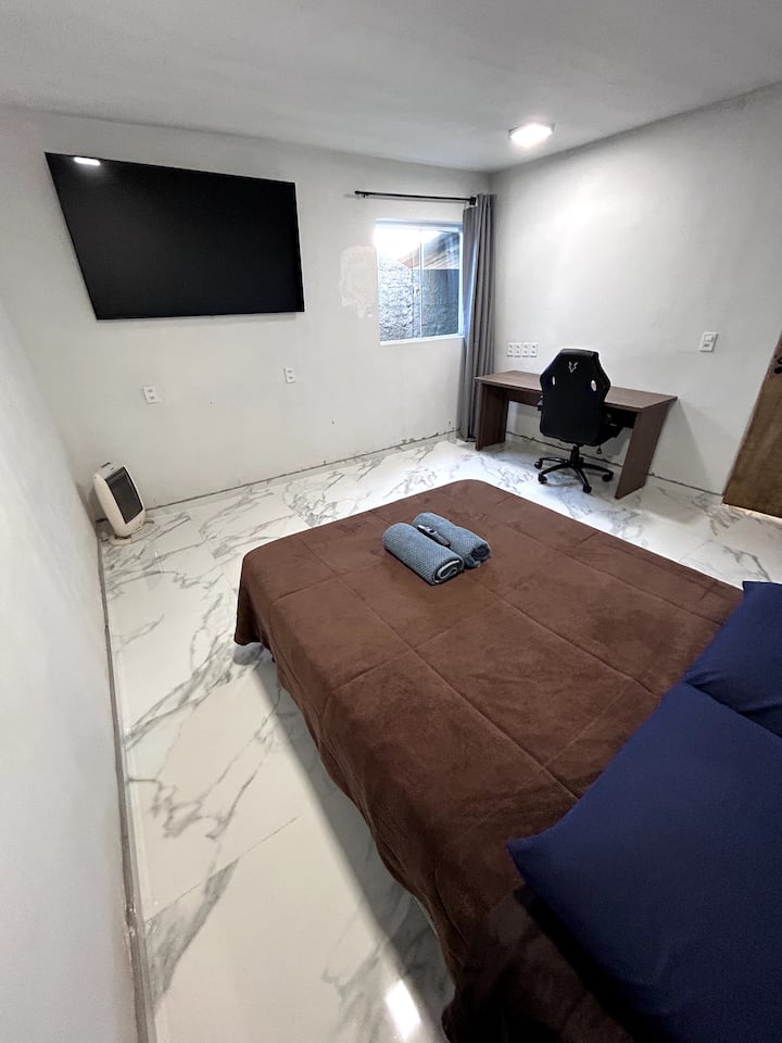 Microcasa Com Tv 65”, Vista E Varanda - Brazil
