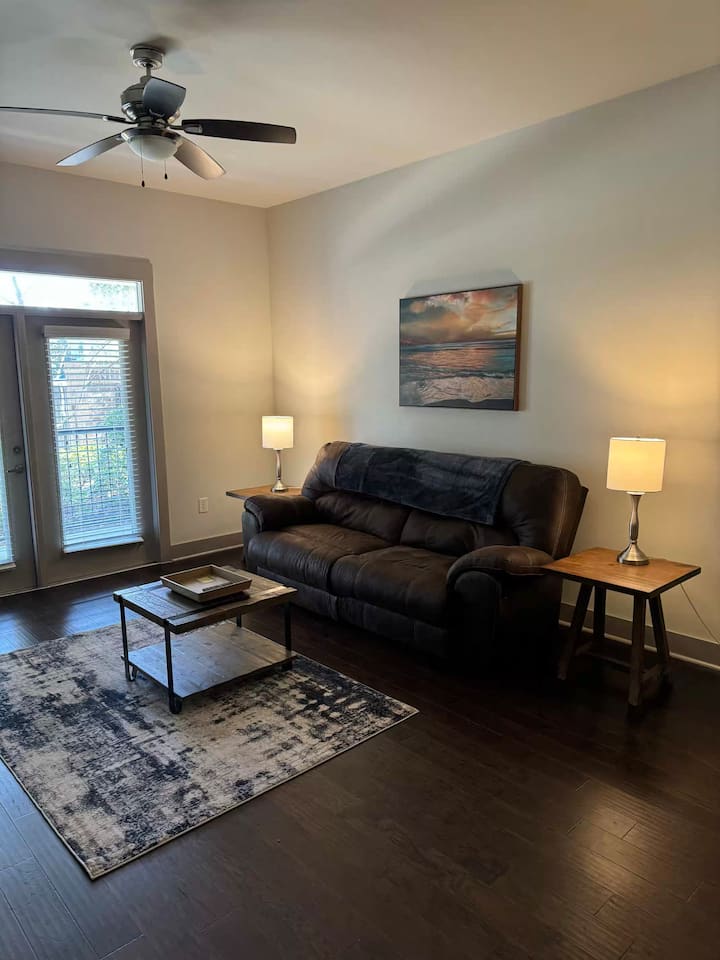 Modern First Floor 1br Ada Retreat In Alpharetta - Alpharetta, GA