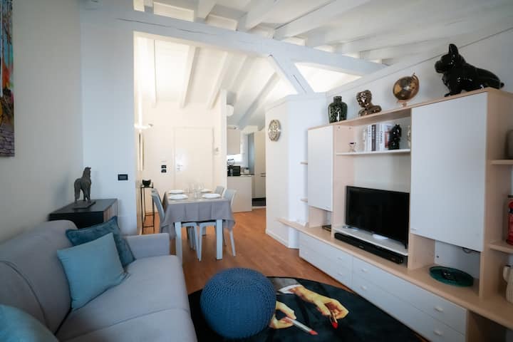 Appartamento In Centro A Desenzano Giulia's Home 1 - Sirmione