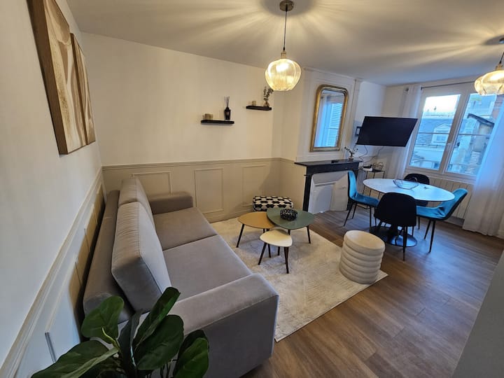 Le Lys De Tours - Tours