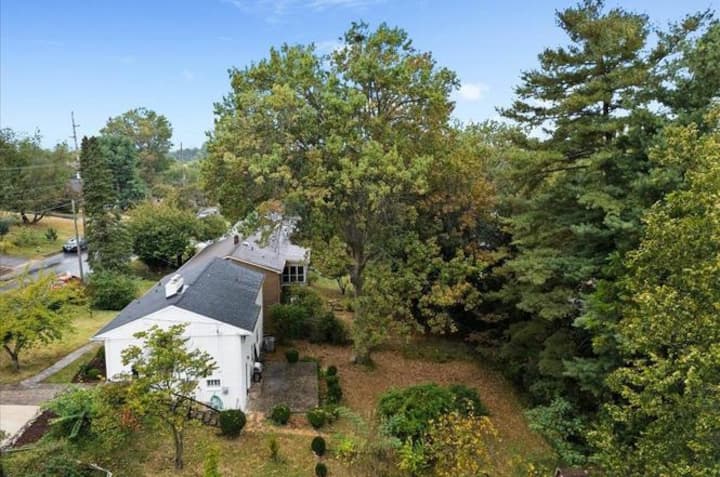 Cozy Cottage Two Blocks From Jmu Campus - Harrisonburg, VA