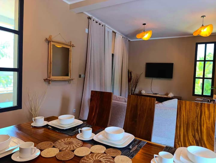 Appartement éQuipé, Pied Dans L’eau Avec Piscine - Madagascar