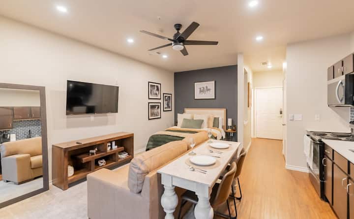 Cowboy Luxe - Chic Studio Apartment - Boomer Lake, OK