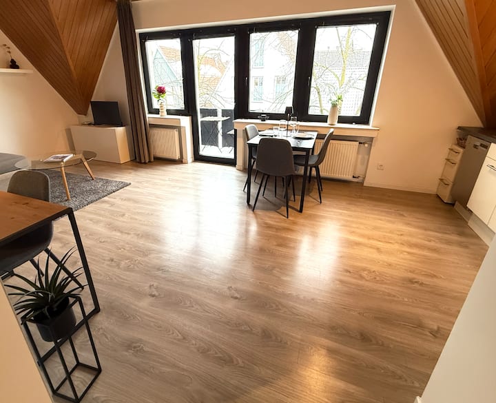 City Vorn, Park Hinten. Apartment Mit Parkplatz - Langenberg