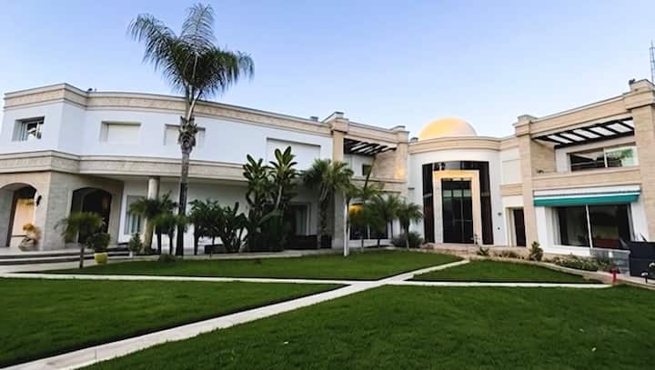 Villa Story- Luxe Absolu Piscine Et Cinéma Privé - Rabat