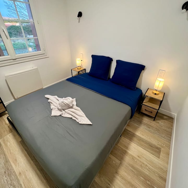 Chambre Confort • Maison Partagée • Roissy-cdg - Mitry-Mory