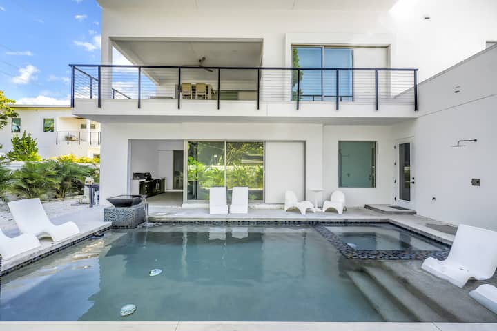 Temple Of Time - Sarasota, FL