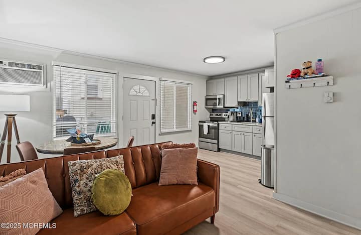 The Chart Room 300ft To Beach And Boardwalk - Seaside Heights, NJ